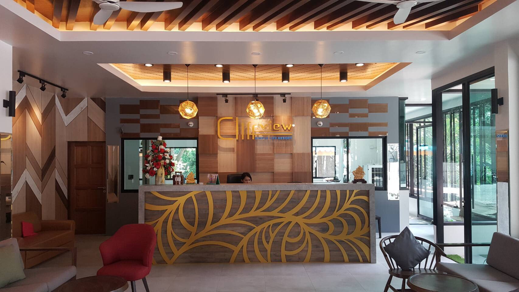 Simple Life Cliff View Resort เกาะเต่า – Lounge Lovers