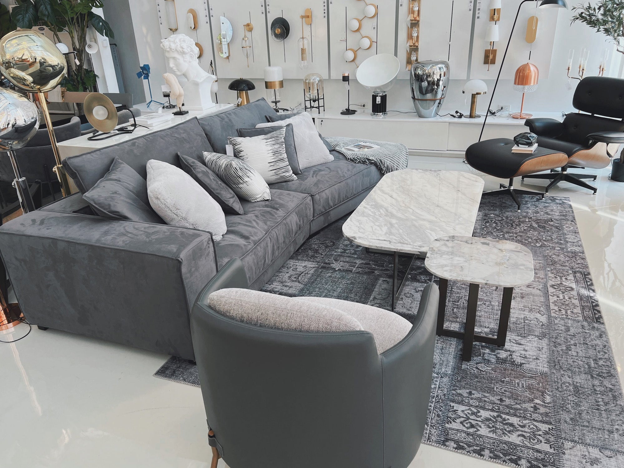 โซฟา [TG] Bryson Sofa Light Grey – Lounge Lovers
